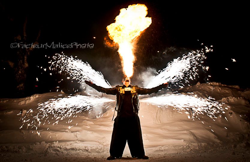 Artistes de feu - PyroVision Feux d'artifice